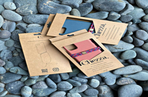 How Can Hang Tab Boxes Help You in Packing Your Items - TechLobsters